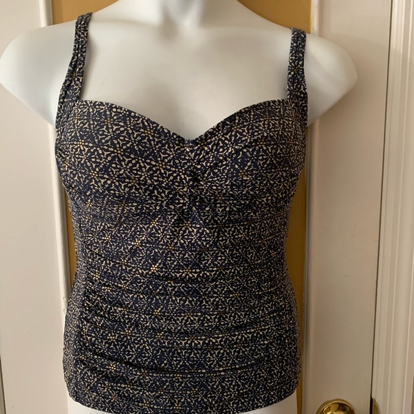 bond-eye | Swim | Bond Eye Australia Navy Gold Tankini Top Usa Sz 2 Ddd ...